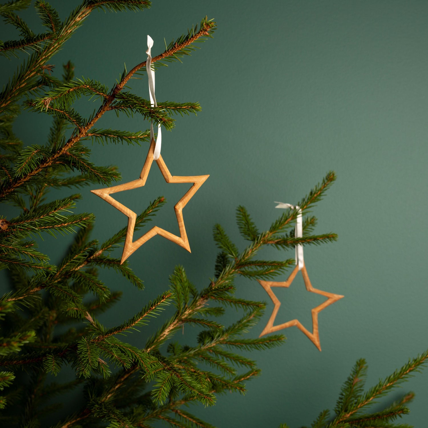 Handmade wooden star ornament XS